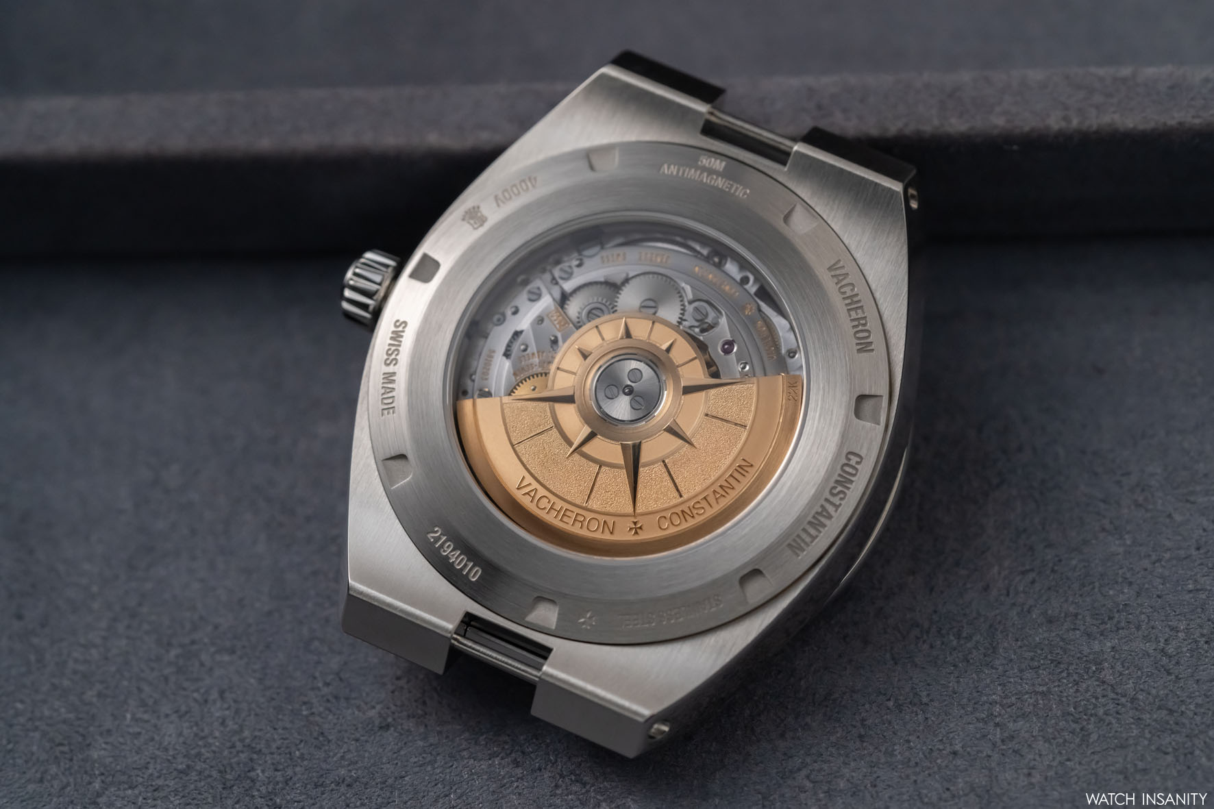 Vacheron_Constantin_Overseas_Moon_Phas_Retrograde_Date_Watch_Insanity ...